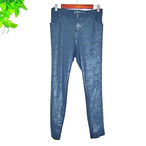 torrid | Pants & Jumpsuits | Torrid Two Tones Black Leggings Sz 8 ...